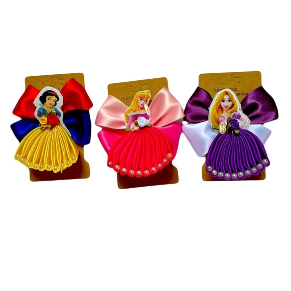 Accessories | Three Disney Princess Bows Snow White Aurora And Rapunzel ...